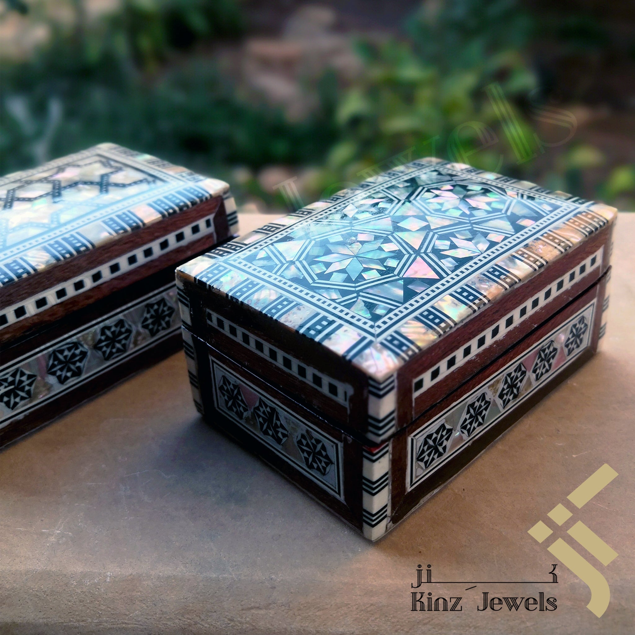 Handcrafted Premium Mosaic / Arabesque Mother Of Pearl Box - Rassme